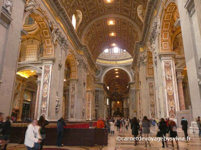 Visiter la basilique Saint-Pierre ou le Vatican (Rome)